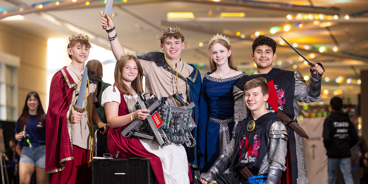 VEX Robotics World Championship Newsletter: April 10, 2026 - RECF